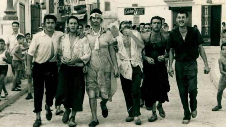 Historia de La Tomatina - Gastronomía y turismo en Valencia gastronómica